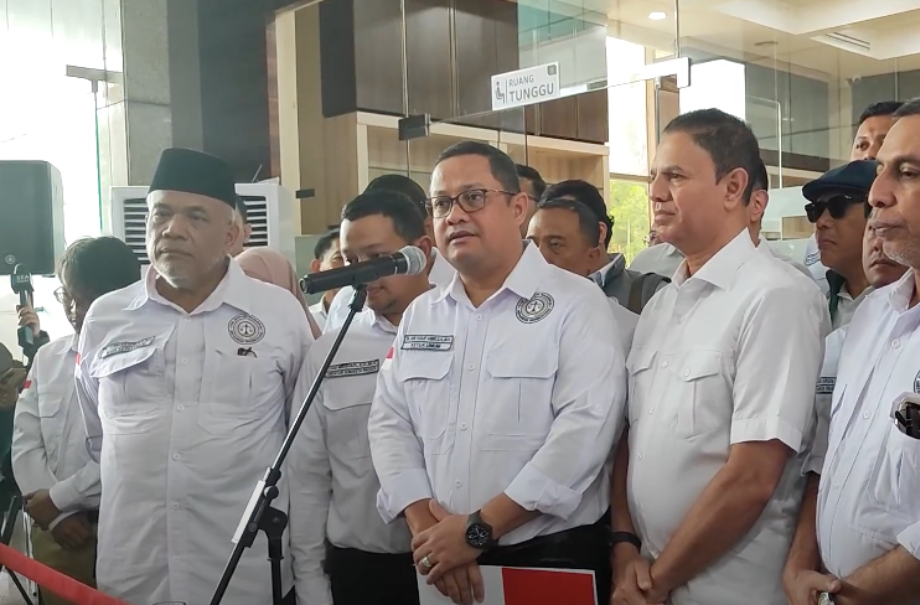 Dua Gugatan Pilpres Satu Tujuan